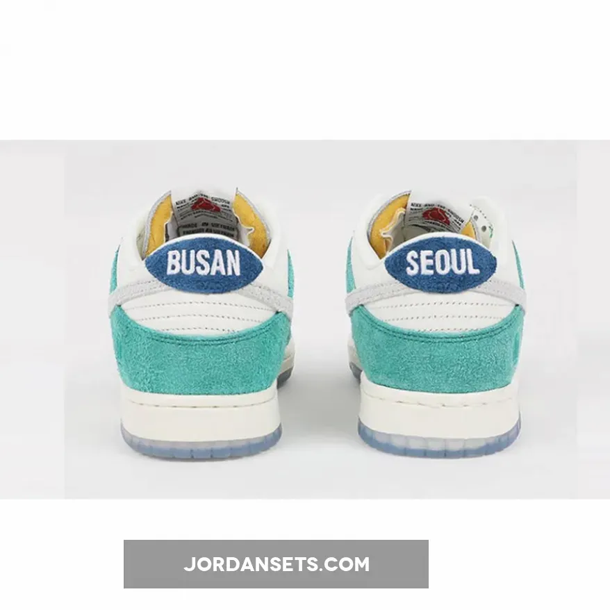 Kasina x Nike Dunk Low Road Sign CZ6501-101 nike dunk low army green ...